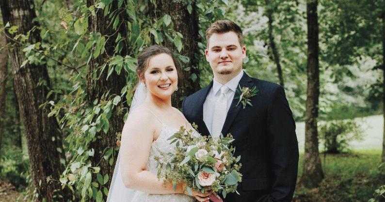 Abby Stovall and Ridge Mattox | Spotlight Weddings | tnvalleybrides.com