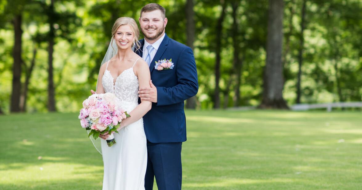 Olivia Kate Roberson and Jonah Harrison Danley | Spotlight Weddings ...