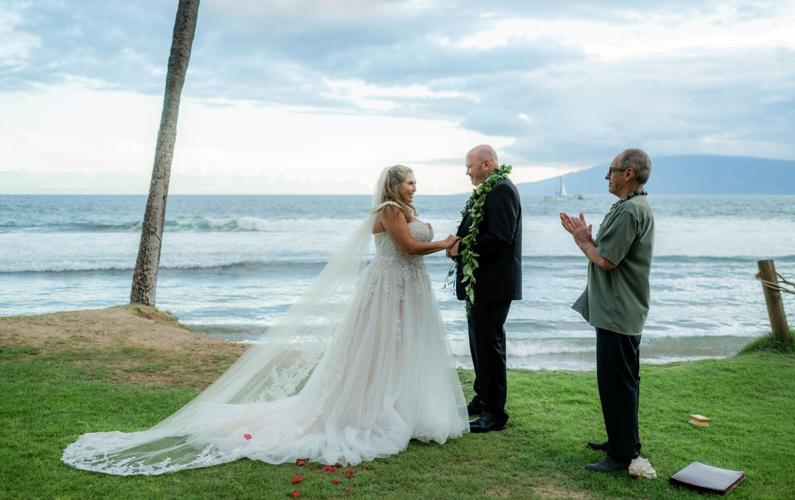 Ana Elsa Hutson and William Ray Gast | | tnvalleybrides.com