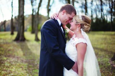 Julie Ana Mitchell and Ryan Zachary Boozer | Spotlight Weddings ...