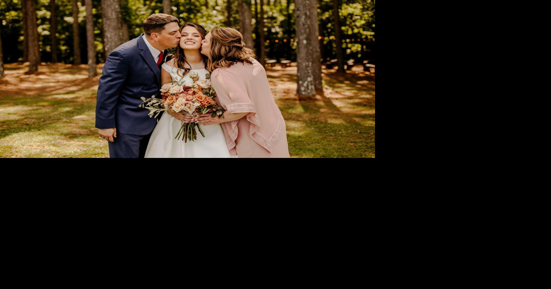 Hannah Foust and Braden Jarnagin | | tnvalleybrides.com