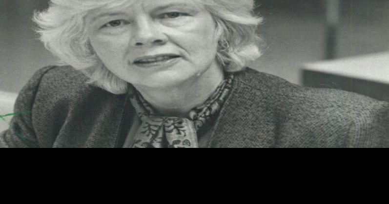 Former Toronto mayor June Rowlands dead at age 93 | Council | toronto.com