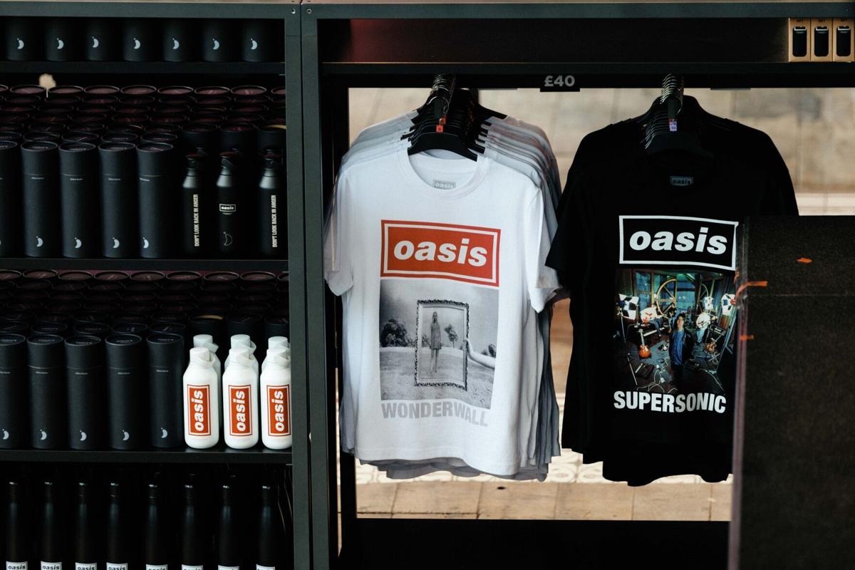 Oasis is opening a pop-up store in Toronto