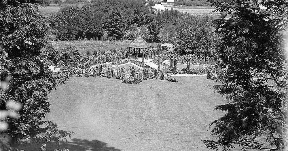 HISTORY CORNER: Etobicoke’s James Gardens evolved into a gardener's ...