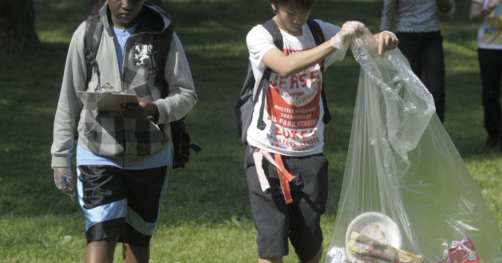 10 easy ways to keep Toronto clean