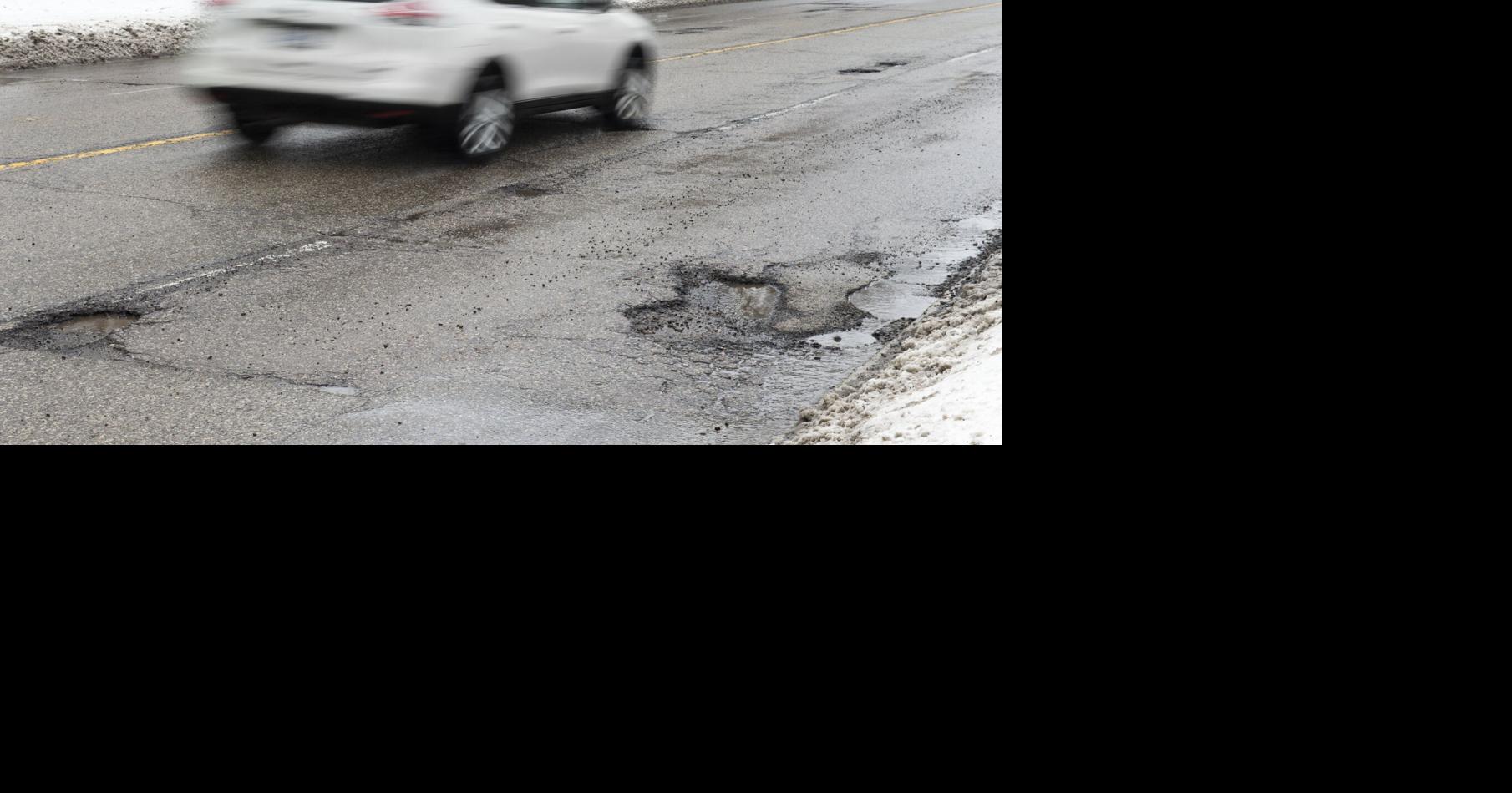 What to do if a pothole damages your vehicle in Toronto