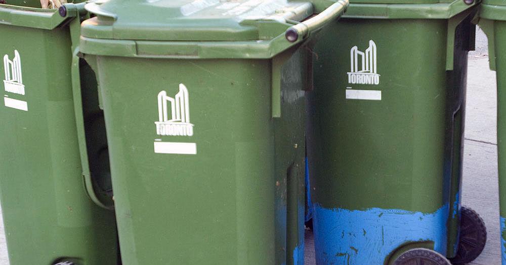 Toronto’s bigger and tougher green bins may be tough to store for inner ...