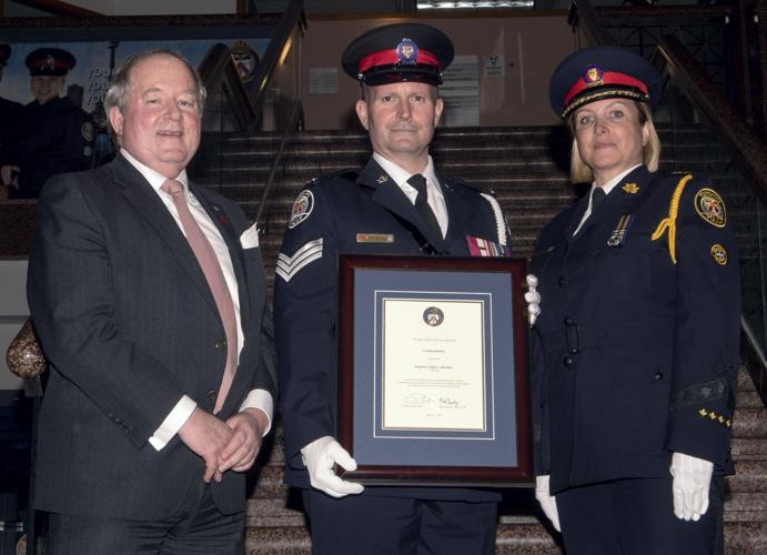Etobicoke cops commended for trying to save lives with trauma kits