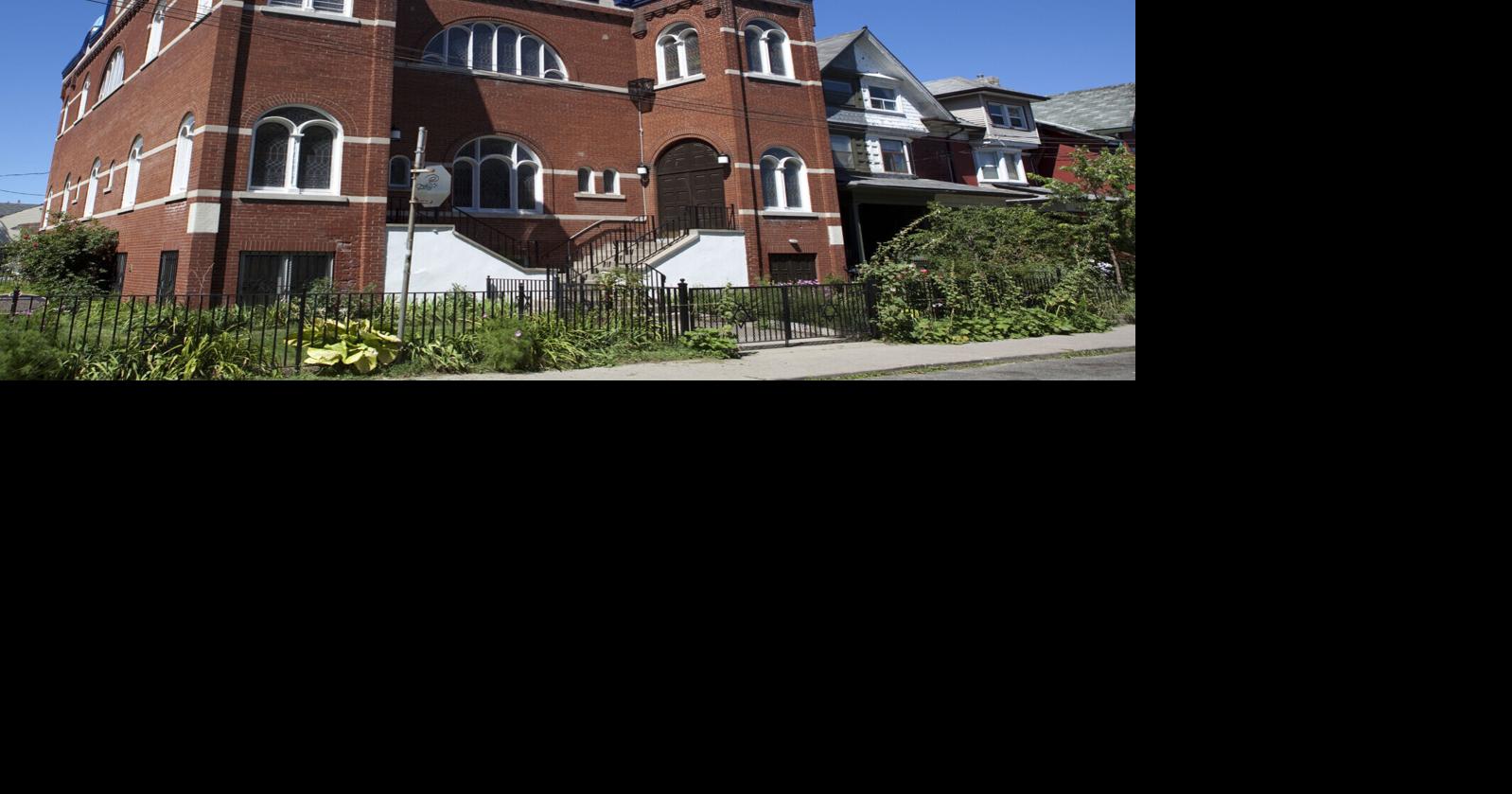 Toronto considers giving $102,000 to help restore historic synagogue