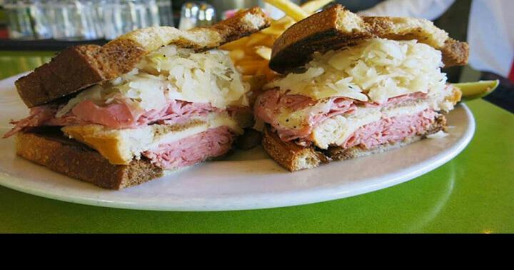 6 best 24-hour diners in Toronto | Food And Drink | toronto.com