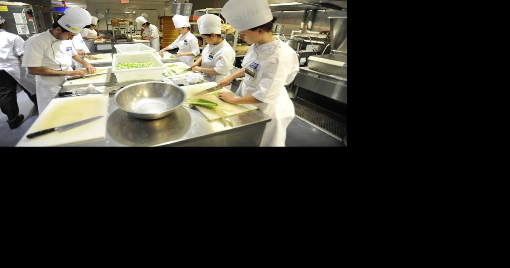 Ontario's post-secondary students can apply for OSAP earlier | News ...