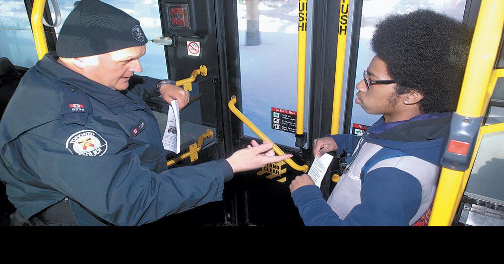 Police ride buses in north Scarborough in street robbery prevention ...