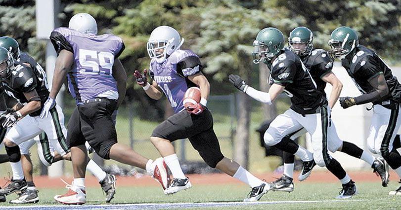 Ontario Varsity Football League playoff time for Thunder and Wildcats