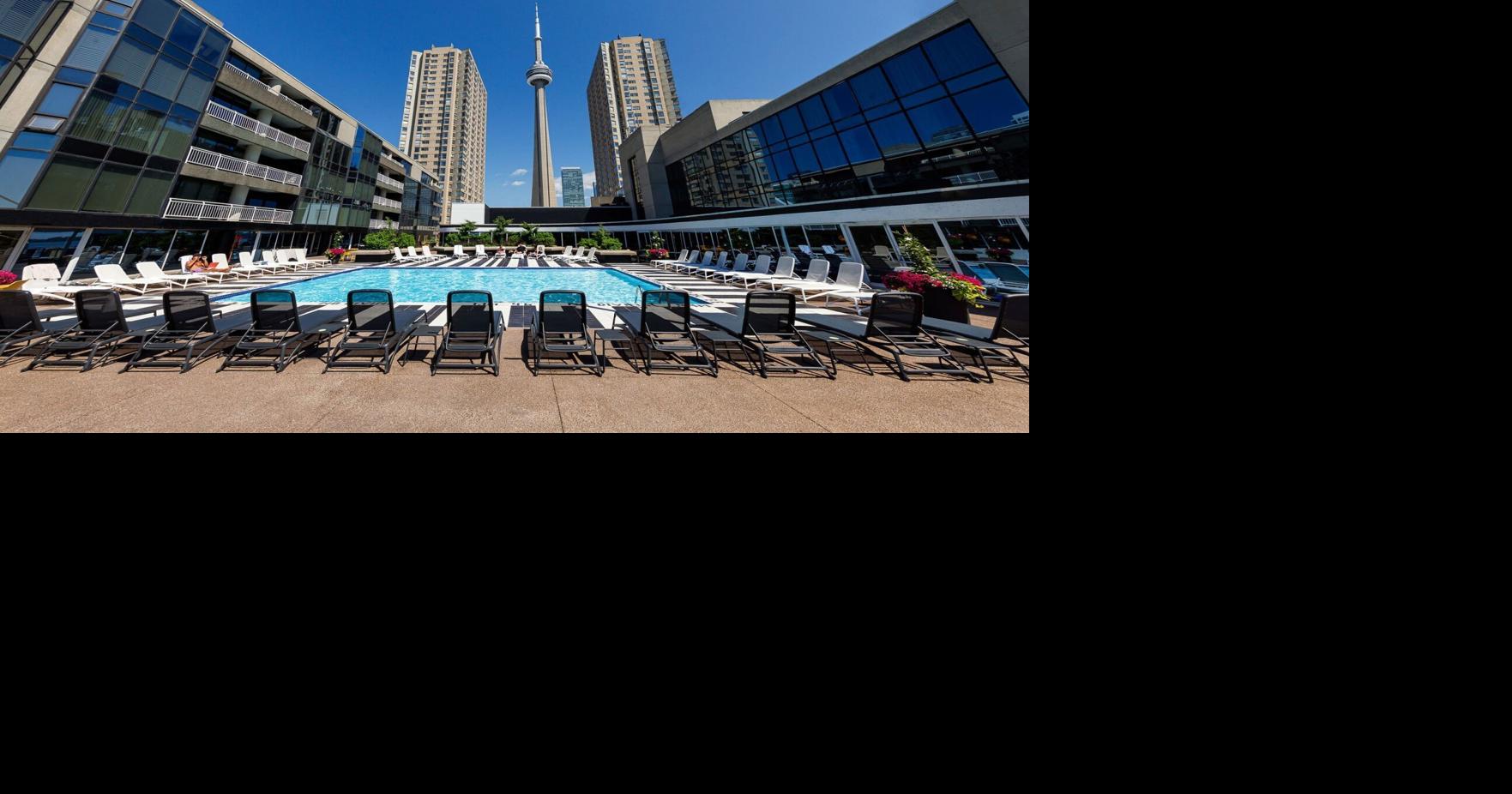 This Toronto rooftop pool lounge has stunning views