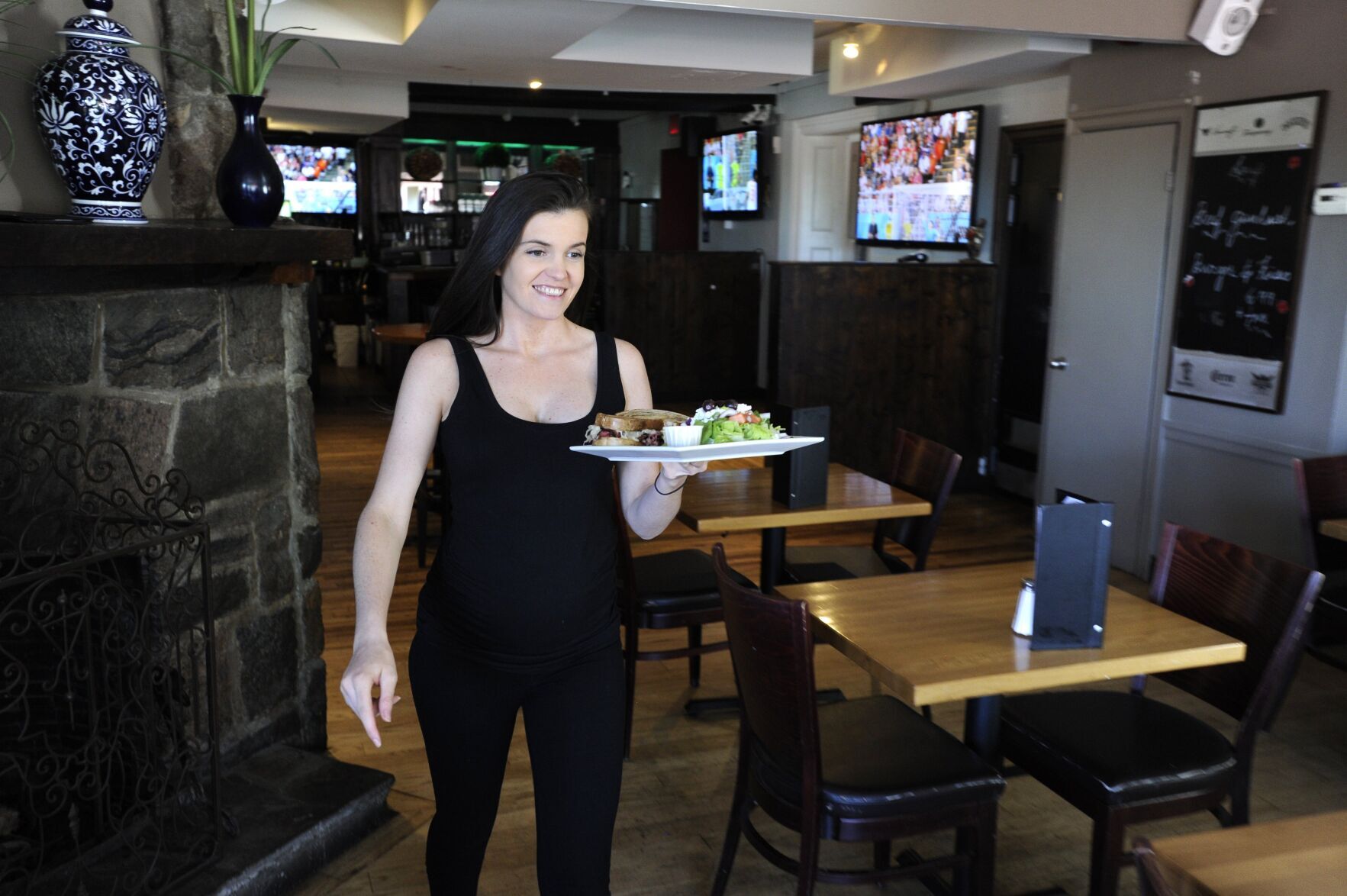 Scarborough’s Olde Stone Cottage Pub — food, music, a ghost and more