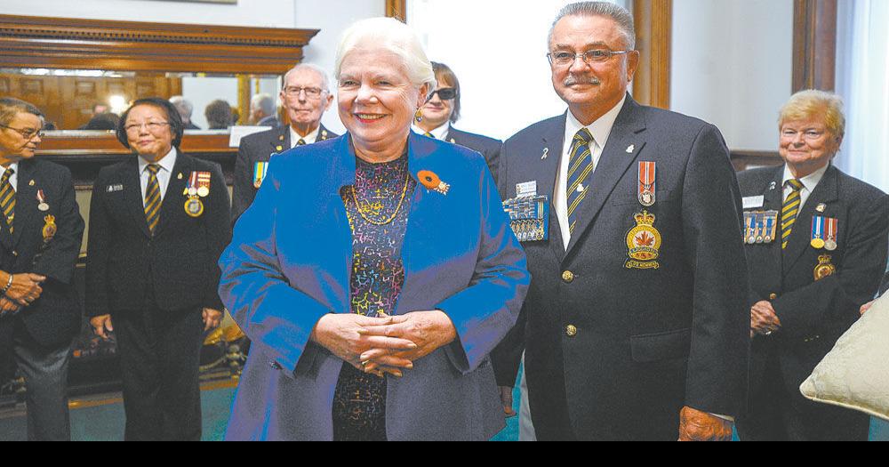 Ontario’s Lieutenant-Governor receives first poppy as campaign begins ...