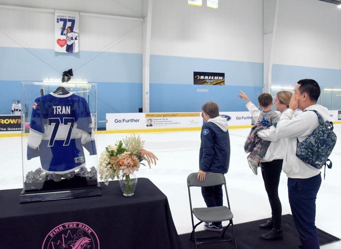 Etobicoke Dolphins retire #77 during tearful tribute to Abbey Tran