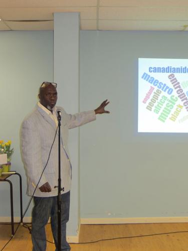 Motivational speaker Farley Flex tells Ebony Toastmasters members to ...