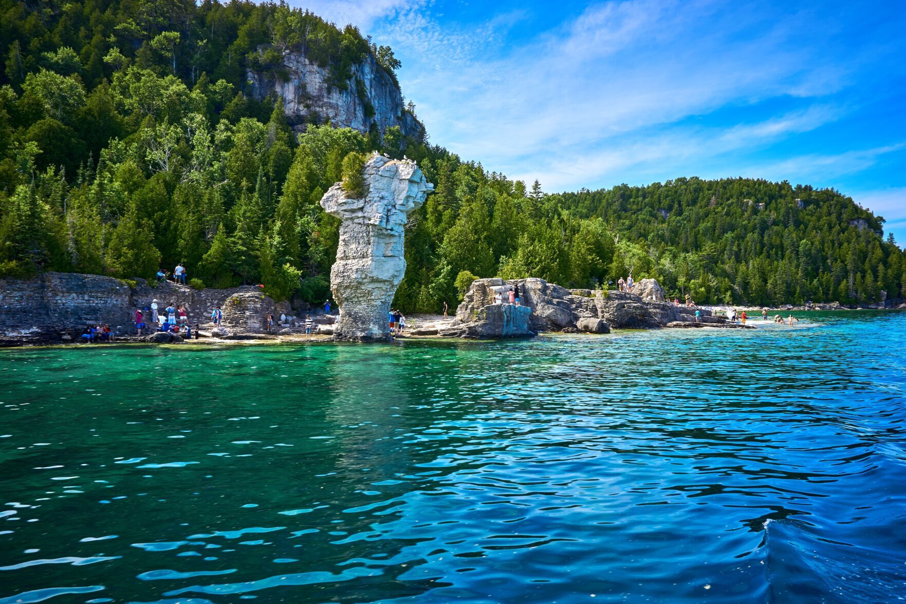 This Ontario island has natural ‘flowerpot’ rock pillars