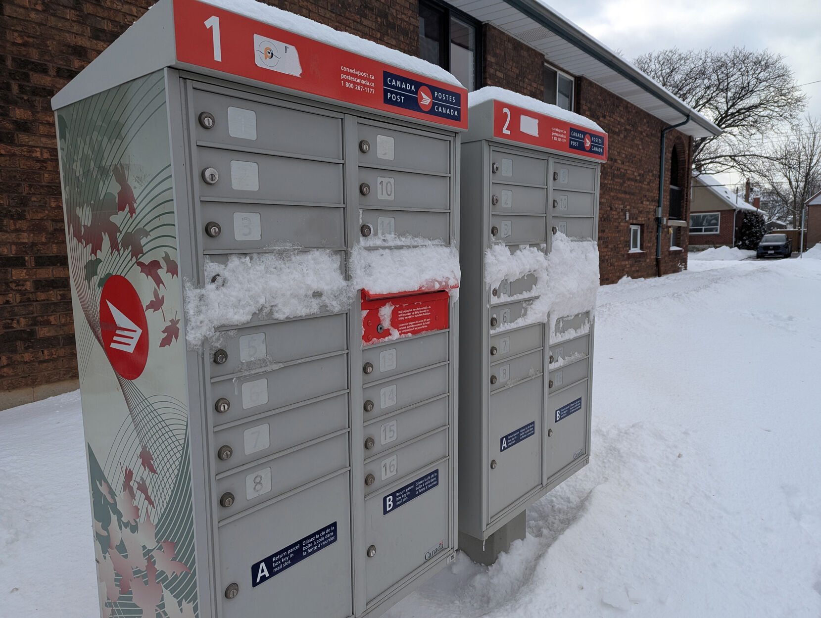 Canada Post issues red, yellow alerts for mail delivery