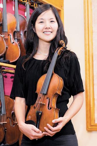 Violinist awarded instrument built in 1700s | Life | toronto.com