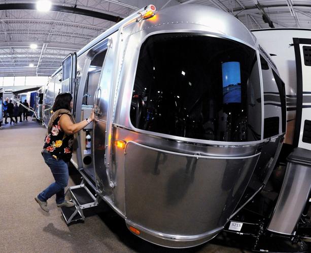 PHOTO SHOOTS: Rec and Rollin' at Etobicoke RV show | News | toronto.com