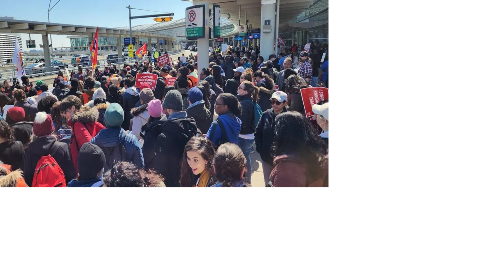Hundreds of civil servants demonstrate outside Pearson airport, as PSAC ...