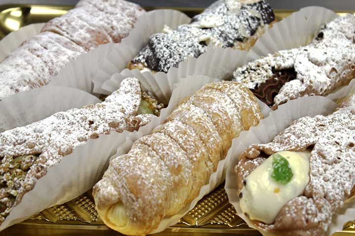 Best Italian bakeries in Toronto