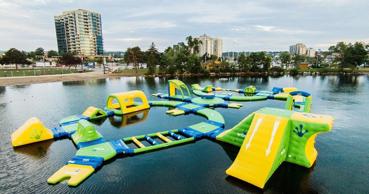Inflatable Bouncing Waterparks Across Ontario