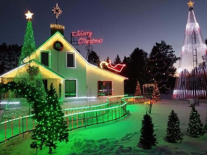 These 21 holiday light displays are spreading festive cheer in Ontario ...
