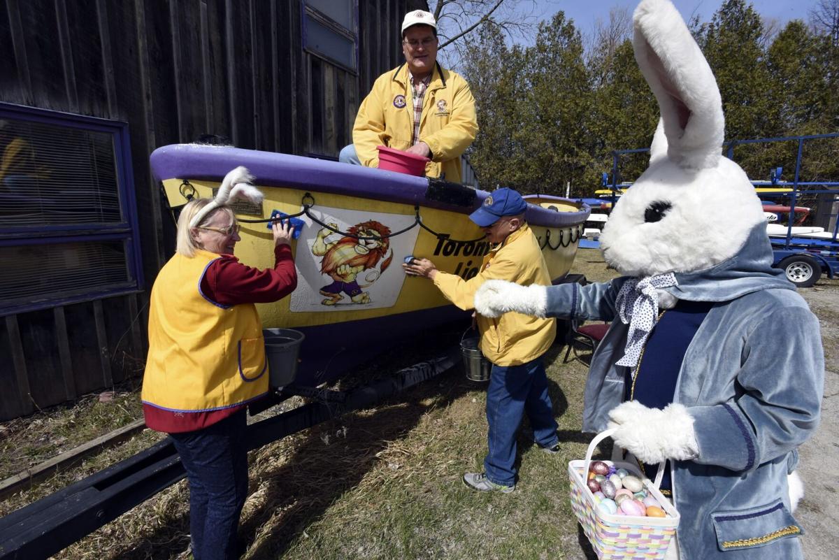 toronto beaches easter parade