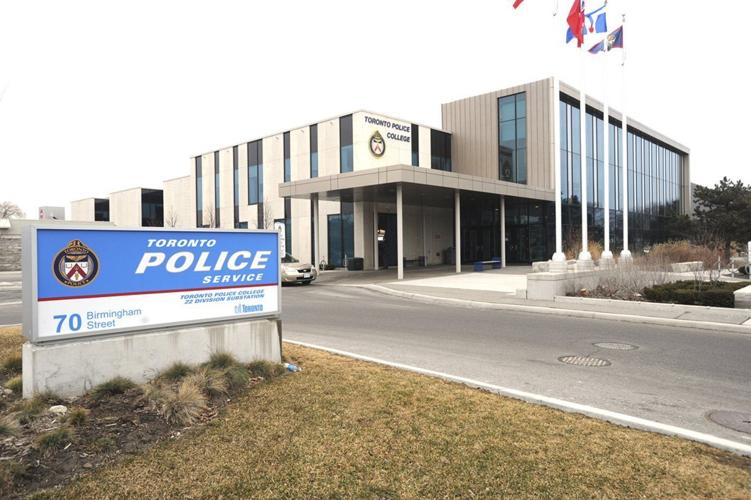 Toronto’s Community Police Academy offers ‘better understanding’ of cops