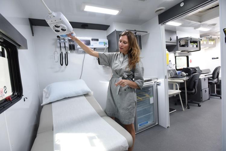 Sherbourne Health Centre's new Health Bus provides critical care | News ...