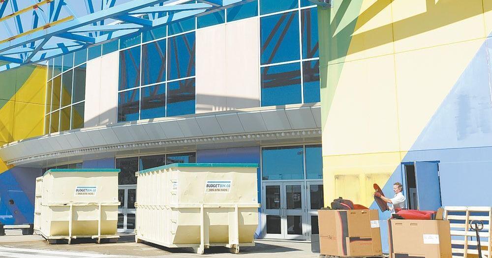 AMC closes movie theatre at Kennedy Commons