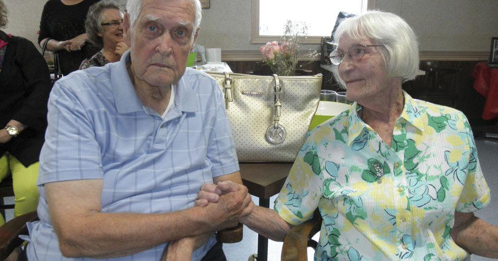 North York’s Bill and Dorothy Cowie celebrate 70 years of marriage