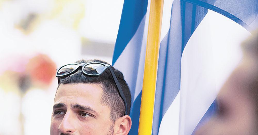 WORLD CUP: Greek fans gather on the Danforth for key match against Japan
