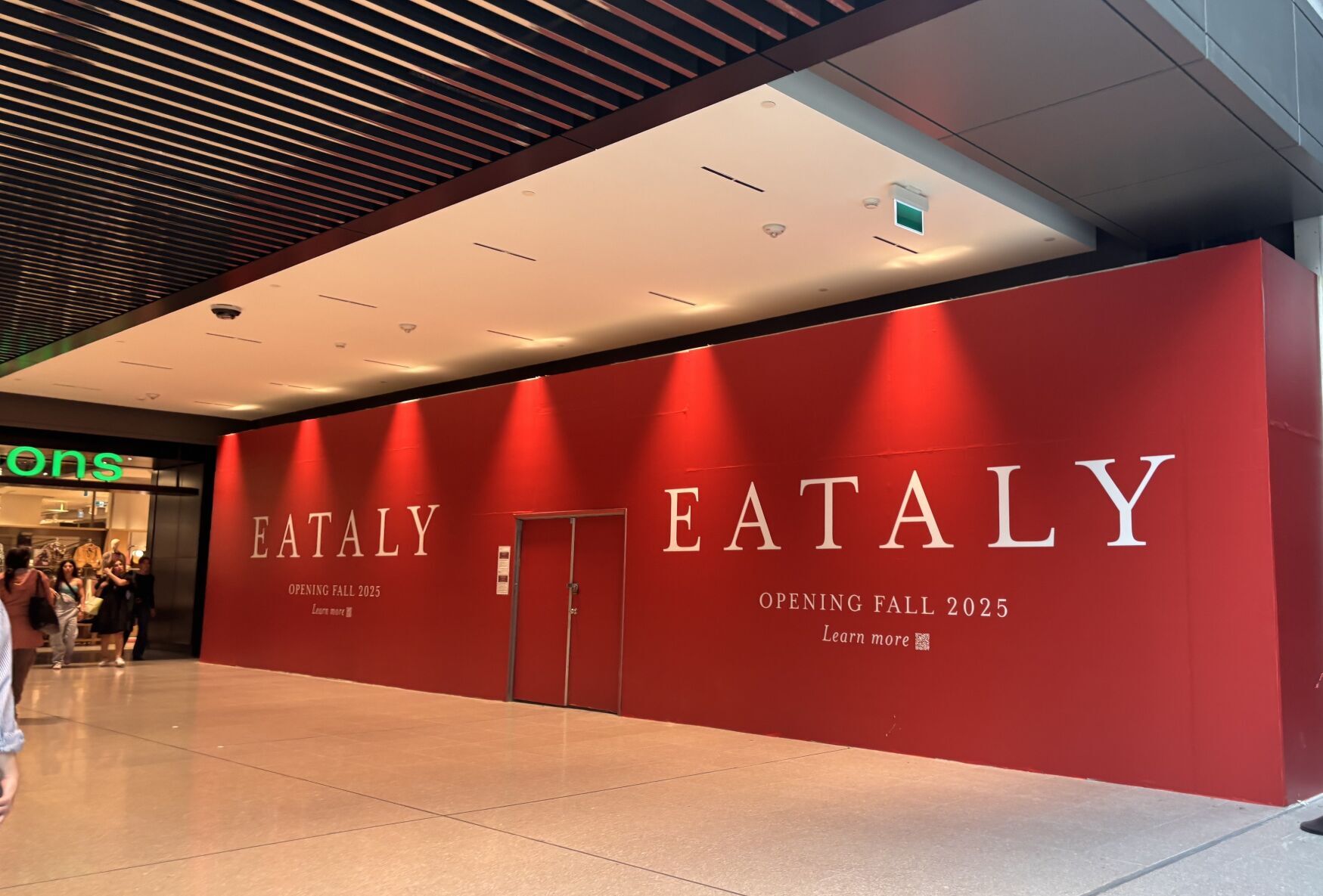 When is Eataly opening at the Toronto Eaton Centre?