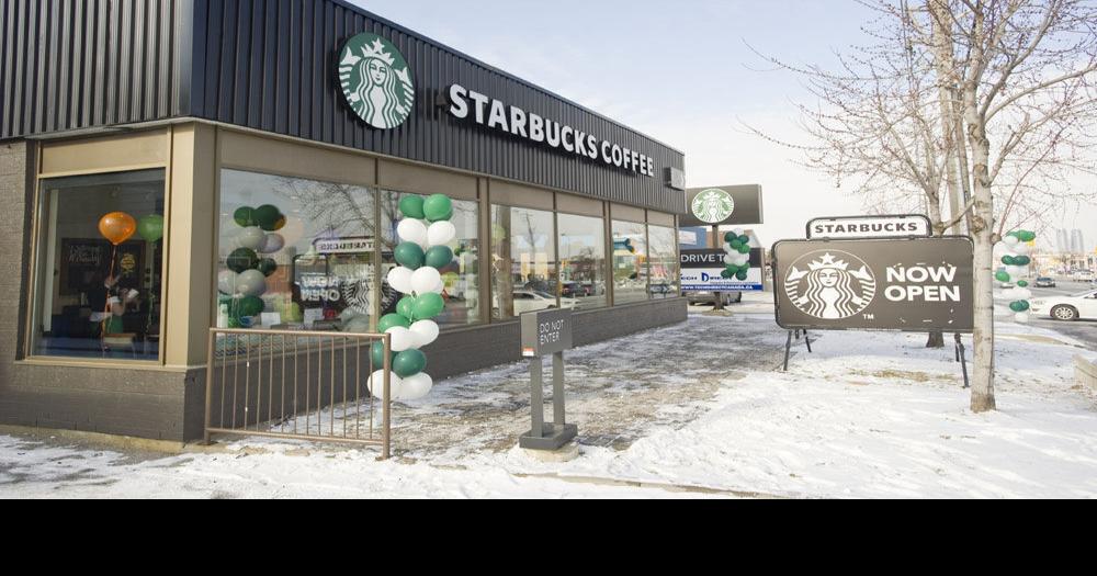 Beer and wine now served at three Starbucks locations in Toronto | News ...