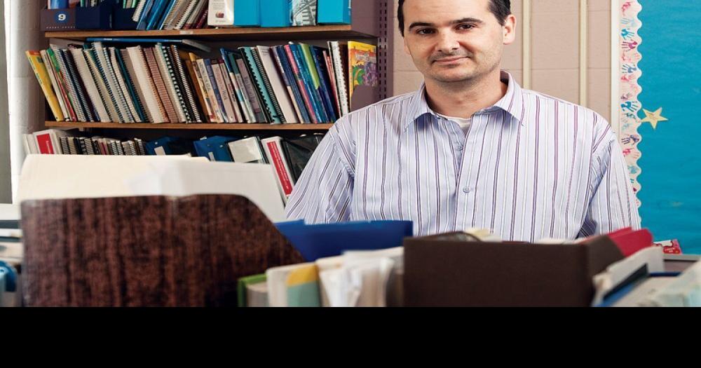 Etobicoke teacher wins greatest high school teacher award | Life ...