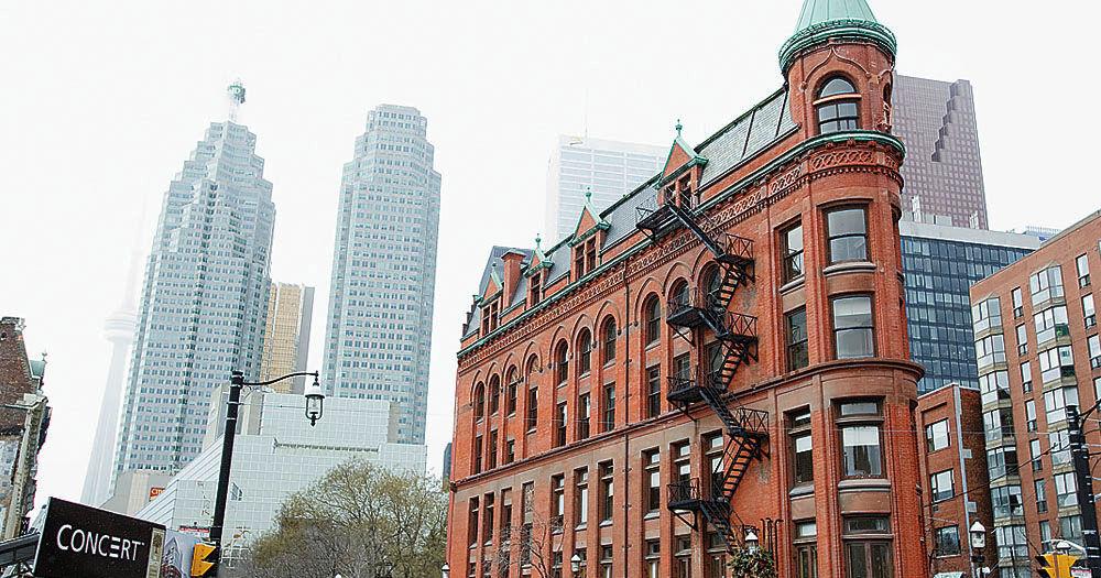 Top 7 buildings in Toronto with unique design features