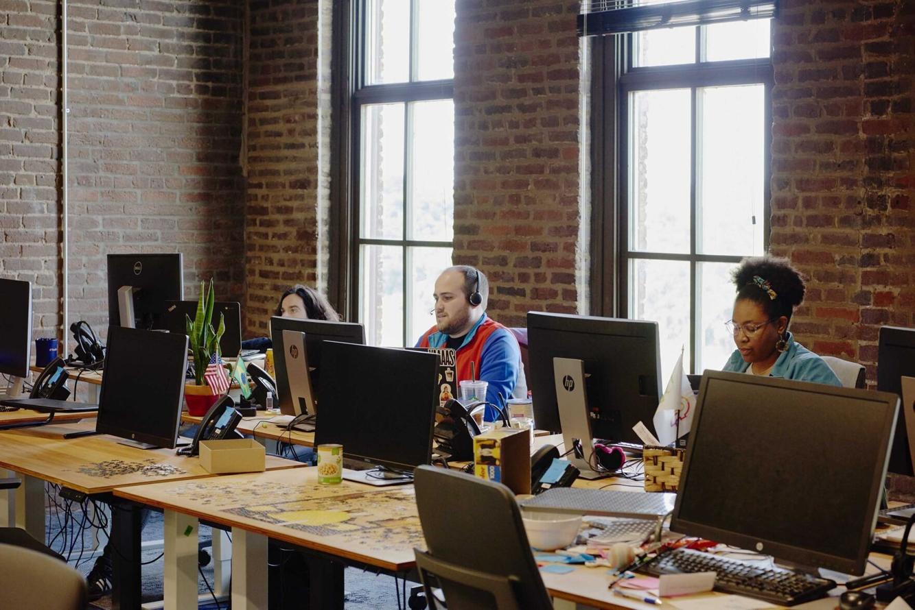 Lyft is opening its first office in Toronto next year