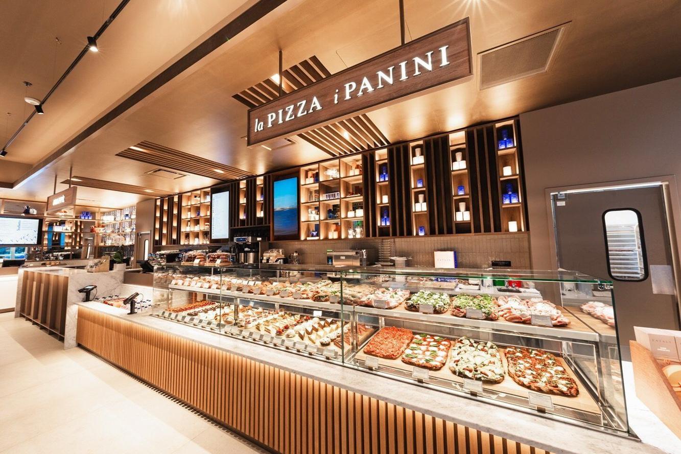When is Eataly opening at the Toronto Eaton Centre?