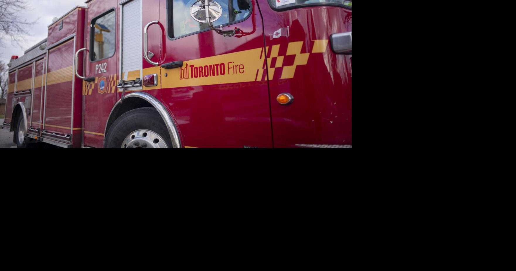 Stove fire brings firefighters to Falstaff Avenue: Toronto Fire Services