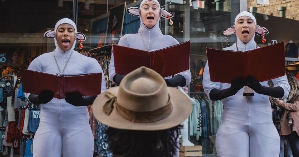 Viral carollers dressed as sheep spread cheer in Ontario