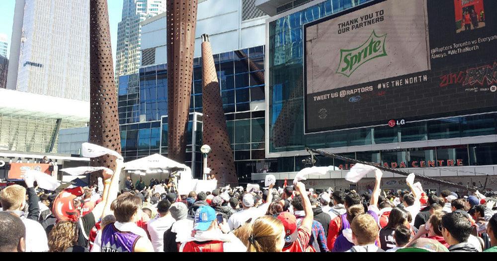 Jurassic Park In Full Roar Toronto Raptors Fans Catch Nba Playoff