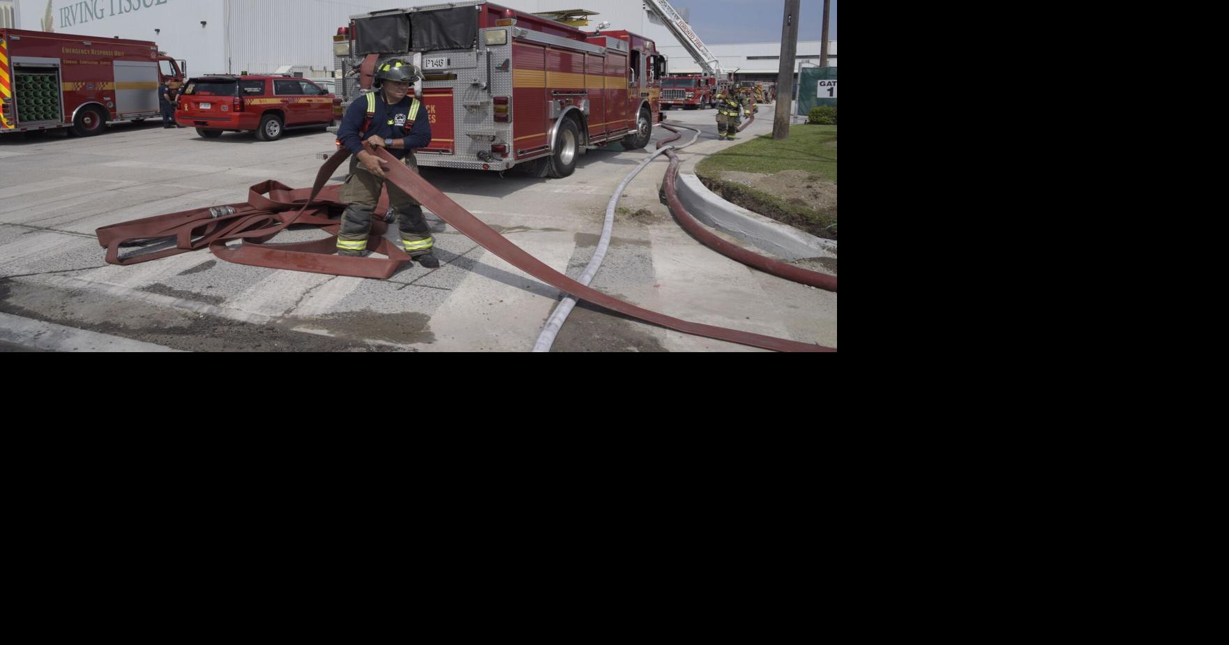 Toronto firefighters battle blaze at Weston Road tissue warehouse
