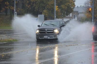 WEATHER ALERT: Severe thunderstorm warning in effect for Toronto and GTA