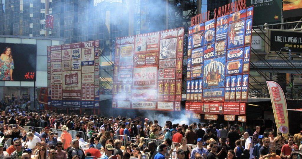 Free Downtown Toronto Ribfest brings award-winning barbecue
