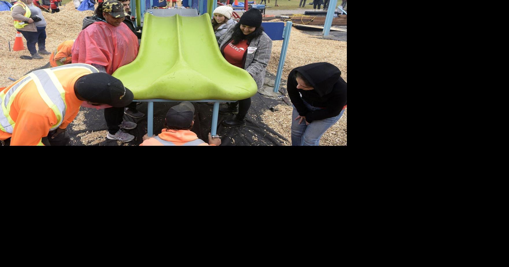 Neighbourhood children help design new playground at Dixon Park