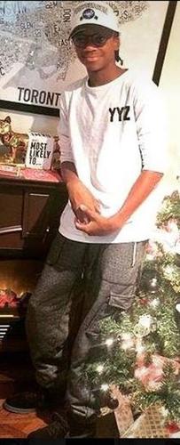 Toronto police ask for help finding boy, 15, last seen downtown